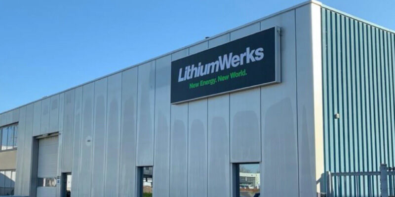 ലിഥിയം വെർക്കിന്റെ ആസ്തികൾ 61 മില്യൺ ഡോളറിന് റിലയൻസ് വാങ്ങുന്നു